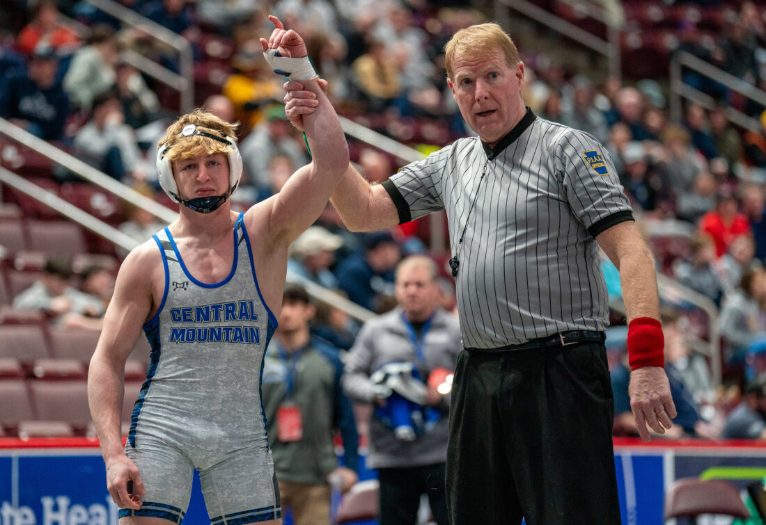 CM’s Perry cruises into state quarterfinals with first-period pin ...
